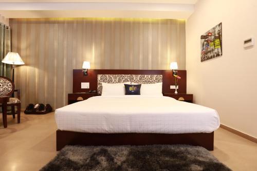 The One Hotel, Aurangabad - Central de Reservas