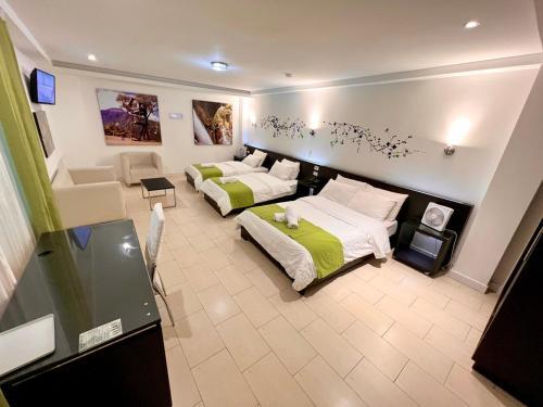 Destiny Hotel, Baños - Central de Reservas