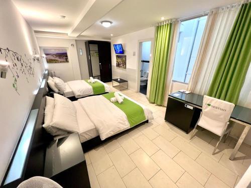 Destiny Hotel, Baños - Central de Reservas