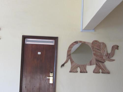 Equator Hotel, Arusha - Central de Reservas