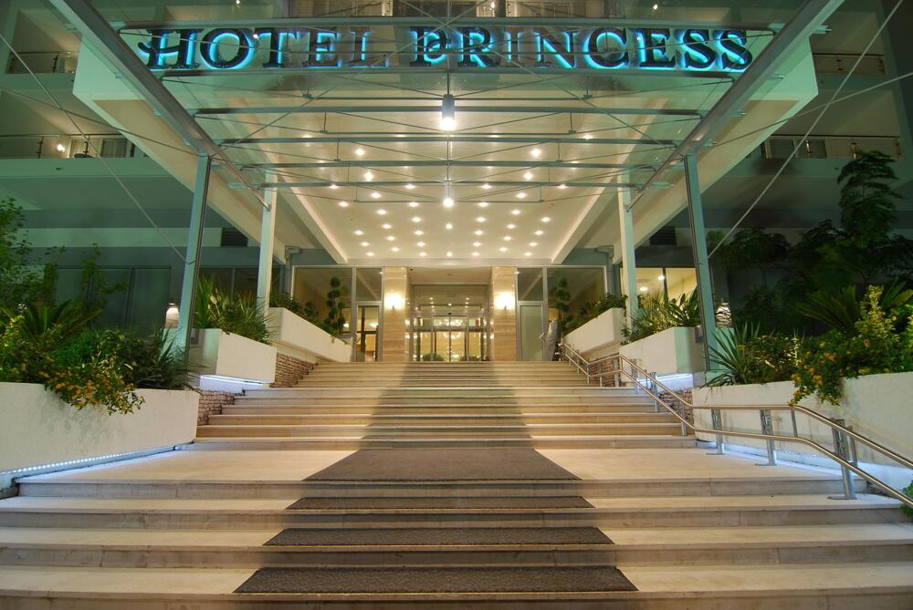 Hotel Princess, Bar - Central de Reservas