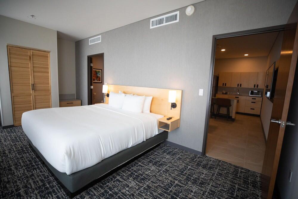 Hotel Hyatt Place Saltillo, Saltillo - Central de Reservas