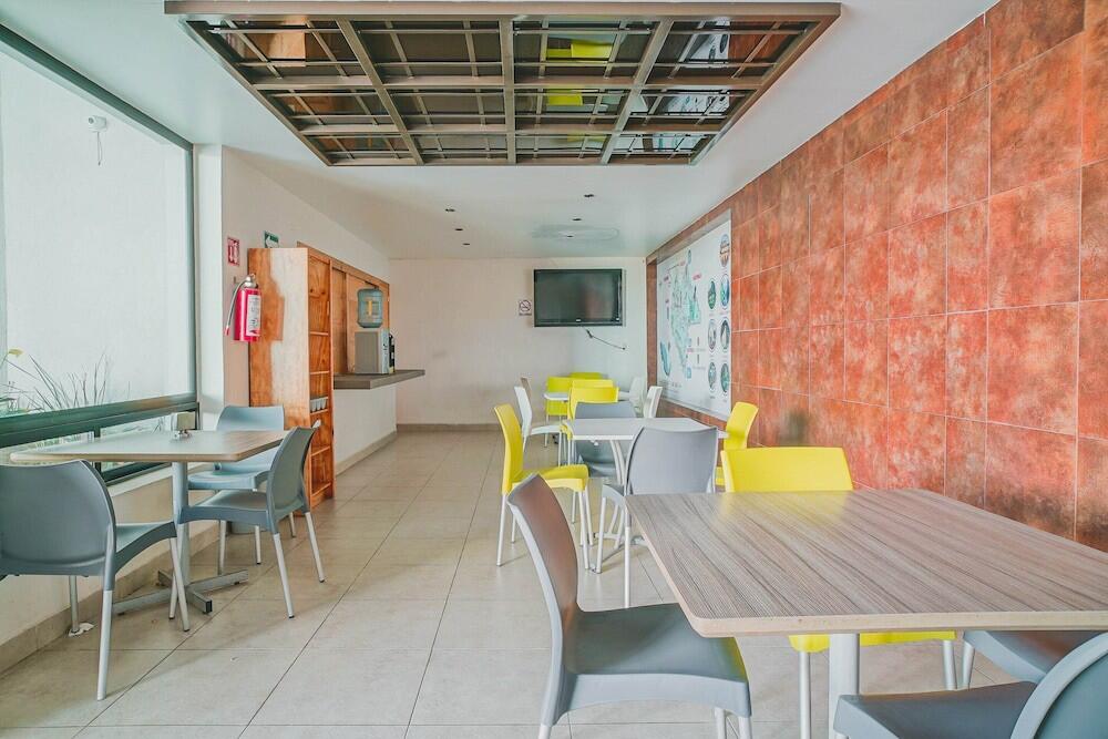 Hotel Brisas Express, San Cristóbal de las Casas - Central de Reservas