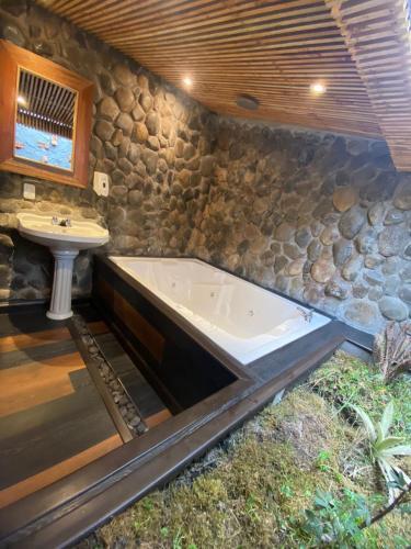 Polylepis Lodge, El Ángel - Central de Reservas