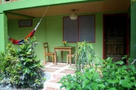 Hotel Blue Conga, Puerto Viejo - Central de Reservas