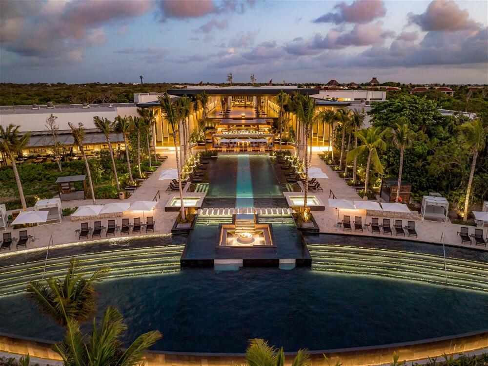 Hotel Conrad Tulum Riviera Maya, Tulum. Desde 372.28€ - Central de Reservas