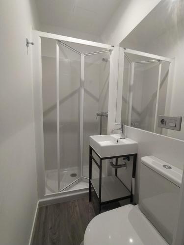 Bed-and-Breakfast PATOS BEACH HOUSE, Nigran - Central de Reservas