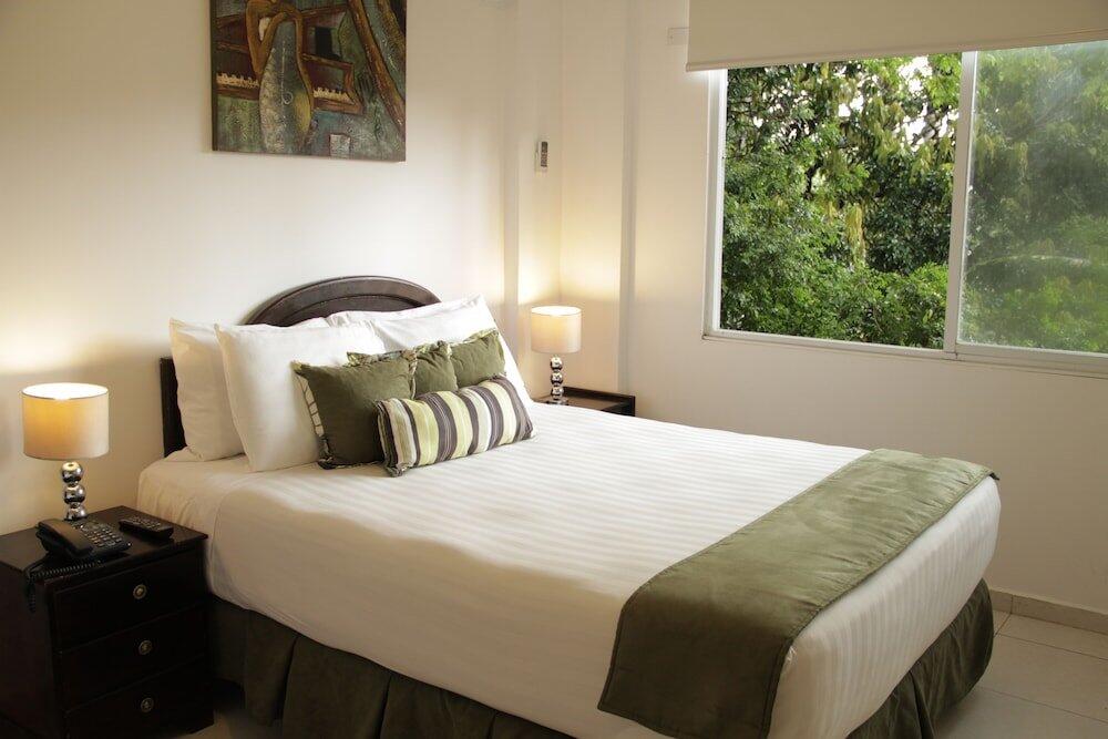 Hotel Albrook Inn, Ciudad de Panamá. Desde 68.26€ - Central de Reservas