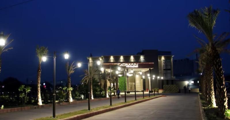 Hotel UDMAN GREATER NOIDA, Greater Noida - Central de Reservas
