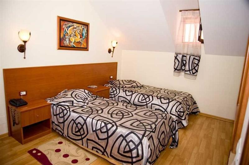 Hotel Tafaj, Tirana - Central de Reservas